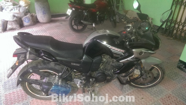 Yamaha- Fazer (Version-1) | BikriSohoj